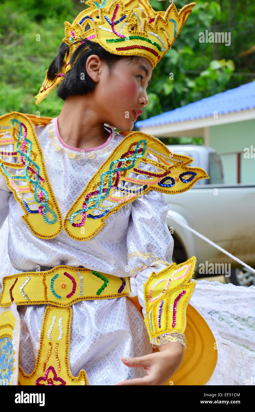 Children of Shan them show kinnari dance are culture and tradition of ...