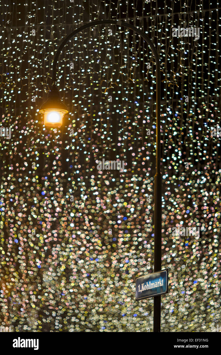 Street lamp with Christmas lights, Kohlmarkt street, Innere Stadt ...