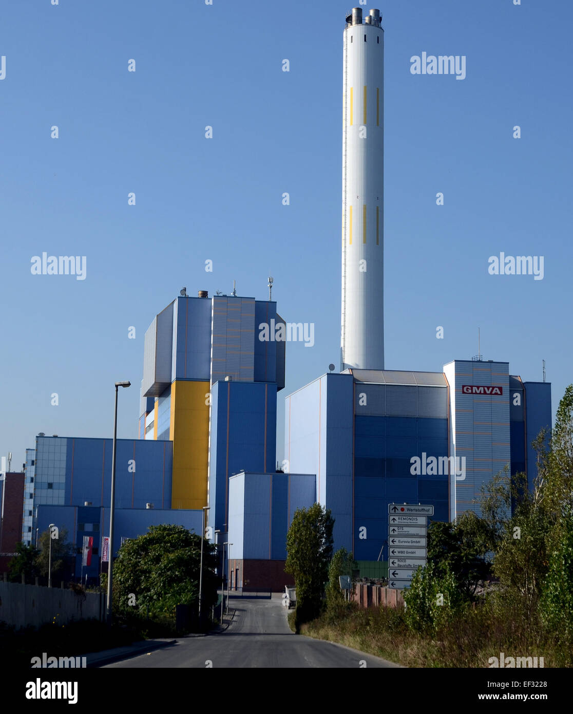 Incineration plant GMVA in Oberhausen, North Rhine-Westphalia. Photo ...