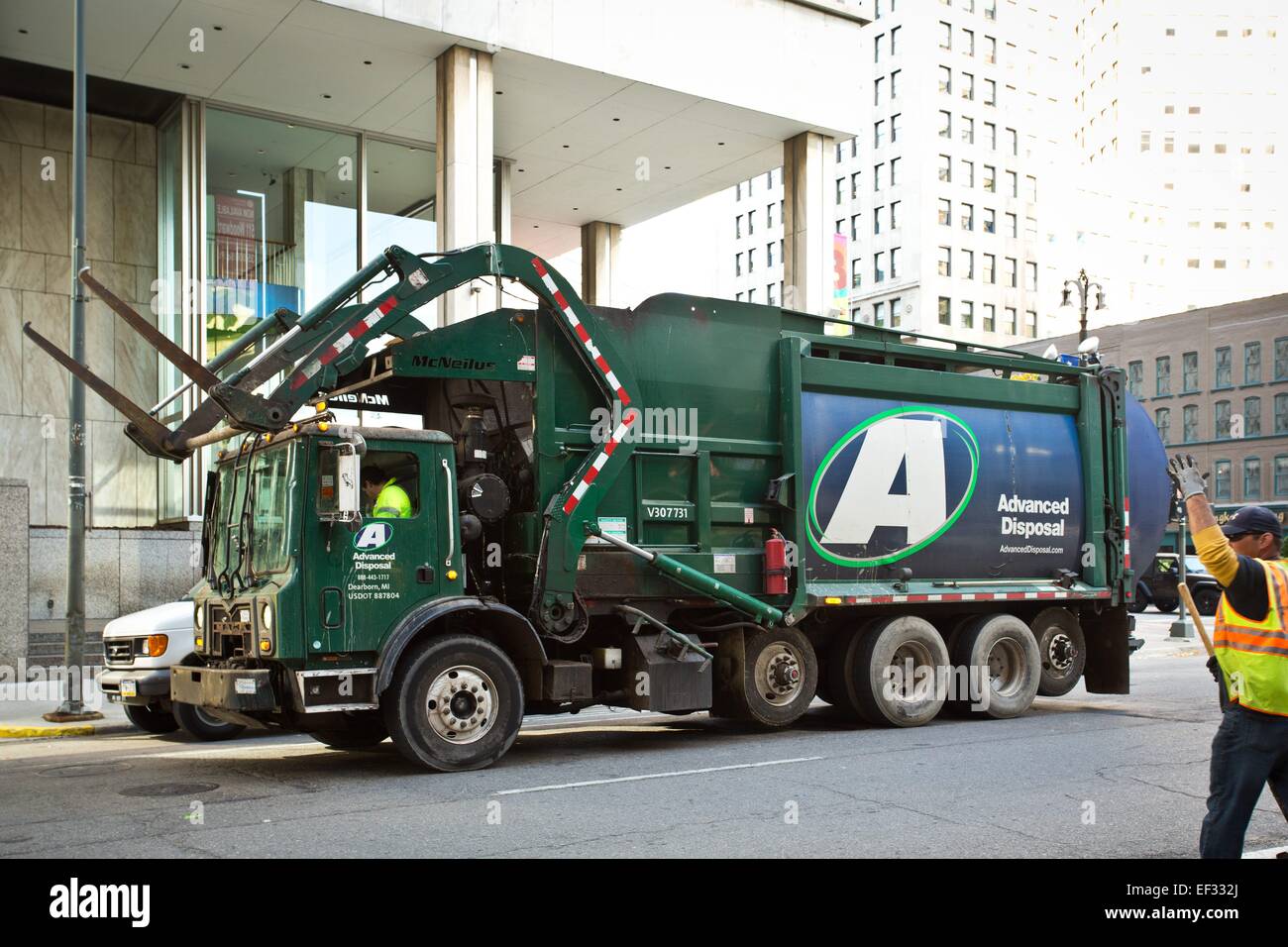 Mack lkw hi-res stock photography and images - Alamy