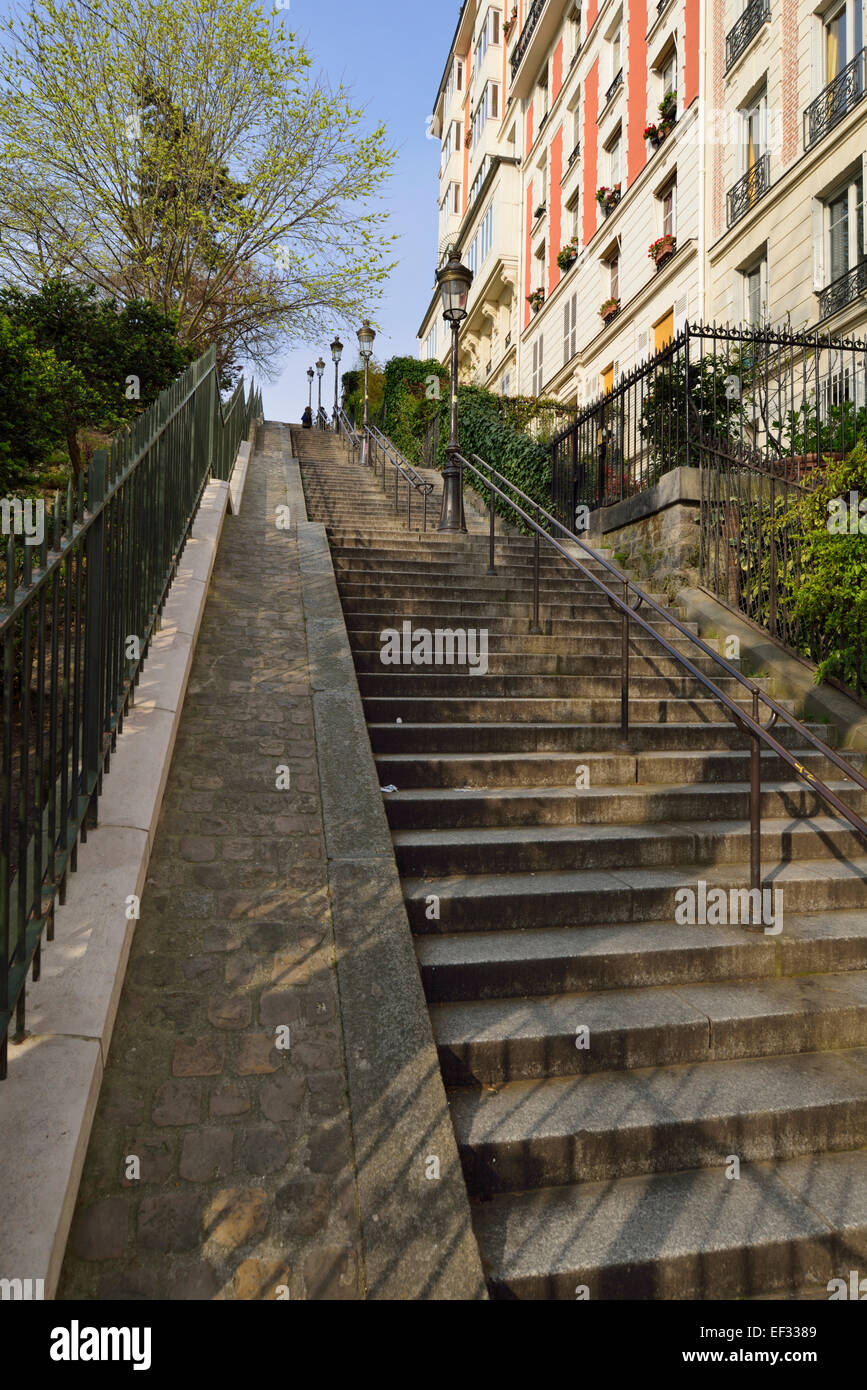 Montmartre stairway hi-res stock photography and images - Alamy