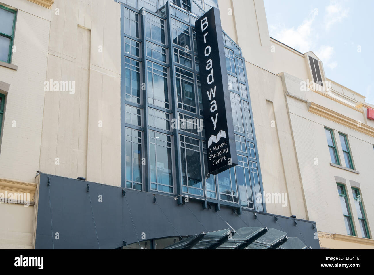 Broadway shopping centre sydney hi-res stock photography and images - Alamy