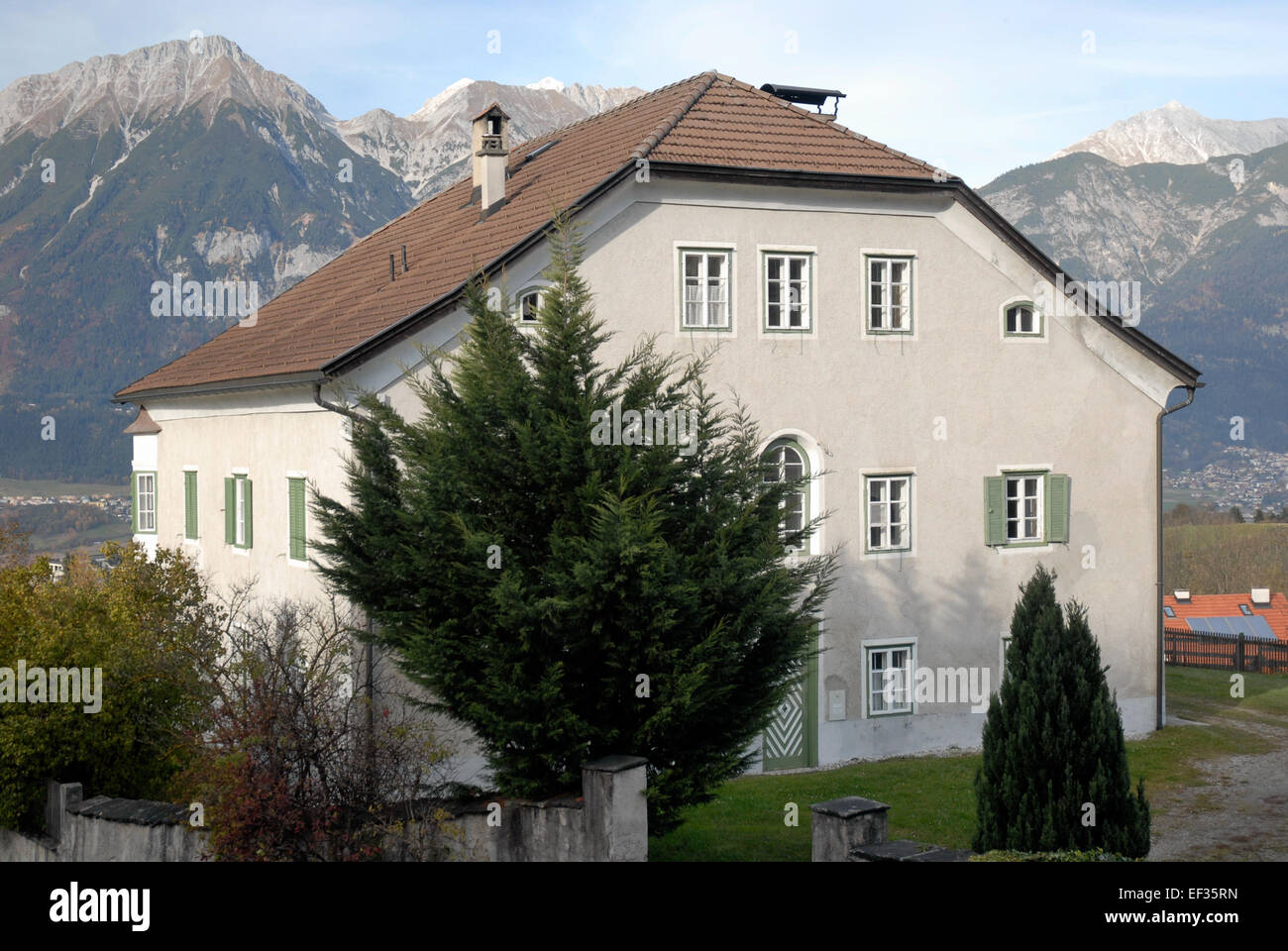 Austrian manor house hi-res stock photography and images - Alamy