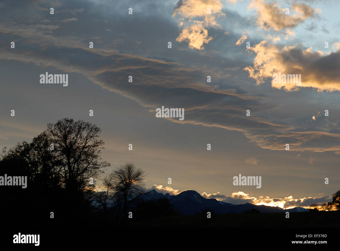 A Föhn cloud hovering over the Inntal valley, a meteorological ...