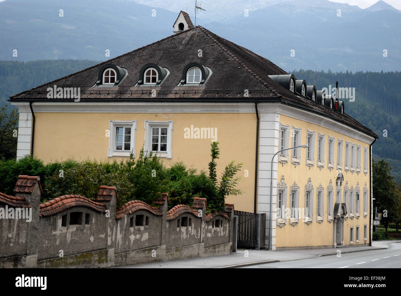 Haus Bruckergasse 20 in Hall in Tirol, Austria, a historic building in ...