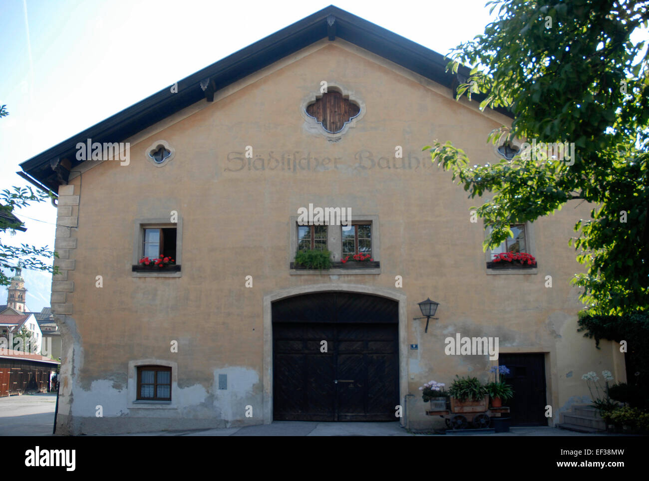 Haus Münzergasse 9 in Hall in Tirol is a notable historic building that ...