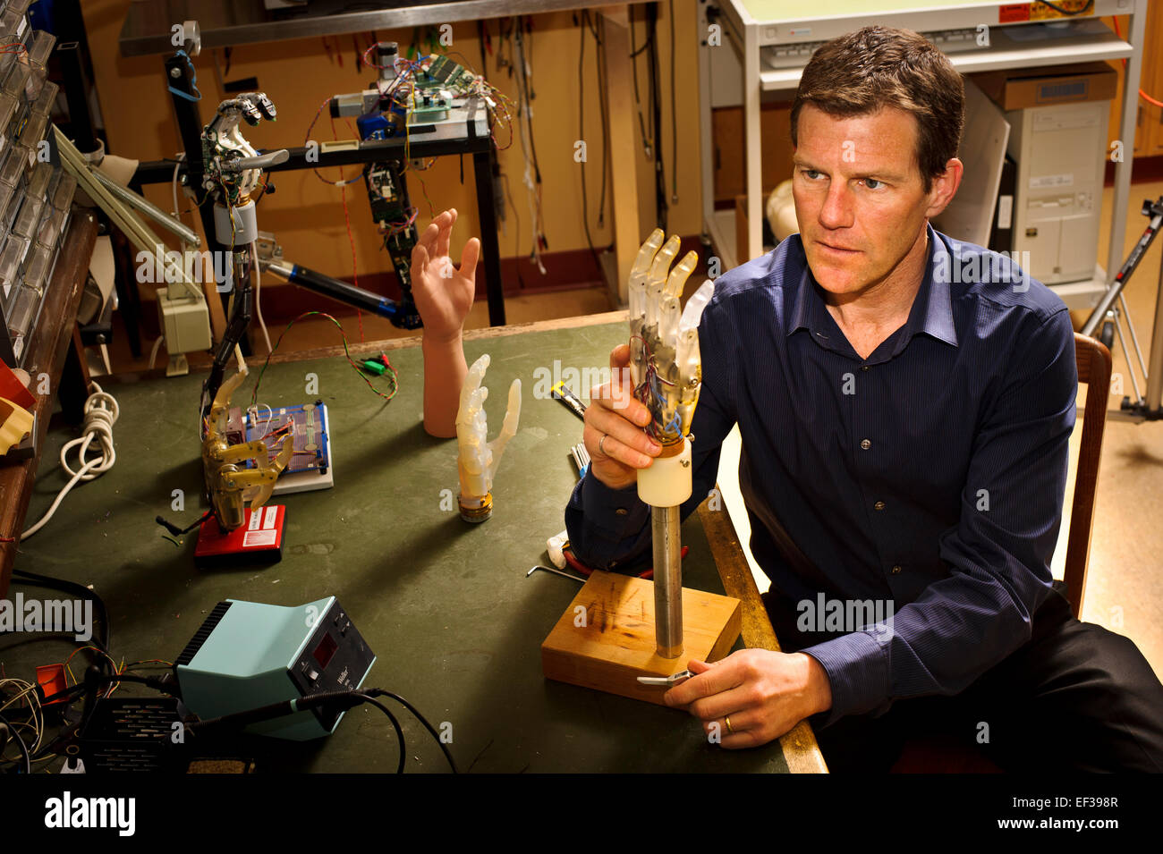 Bionic hi-res stock photography and images - Alamy