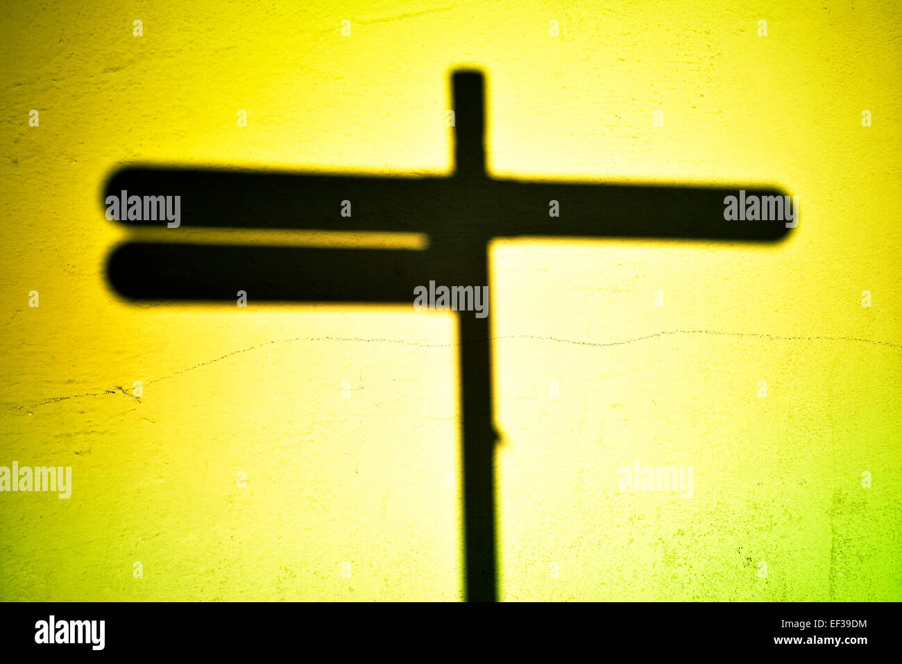 Direction signs in the sun hi-res stock photography and images - Alamy