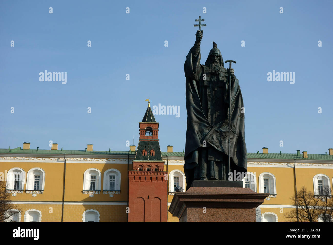Statue of Patriarch Hermogenes in Alexander Gardens in front of the ...