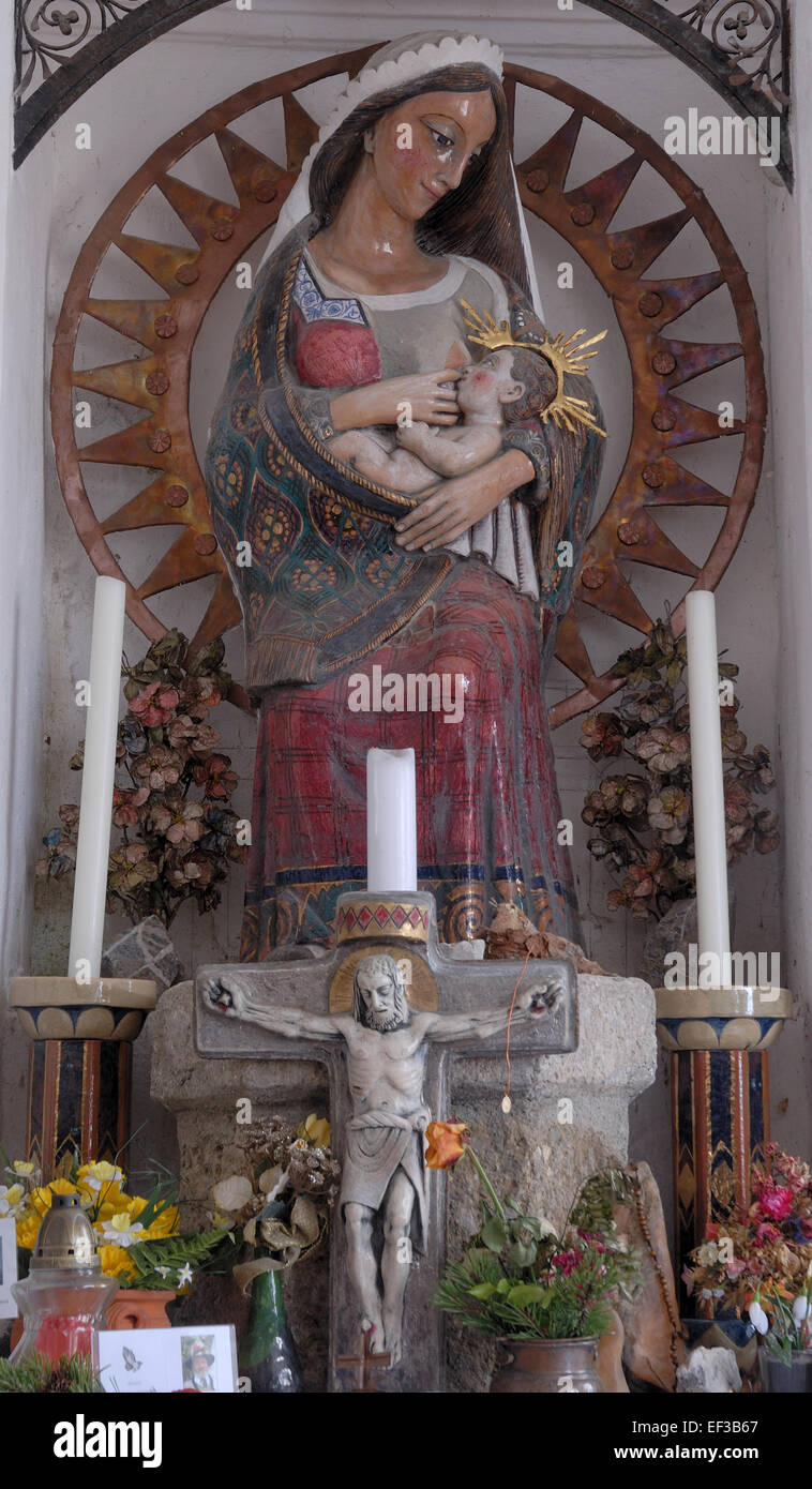 'Maria stillt Jesuskind' is a depiction of the Virgin Mary calming the ...