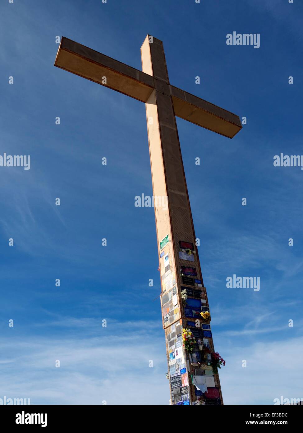 Southern cross construction hi-res stock photography and images - Alamy