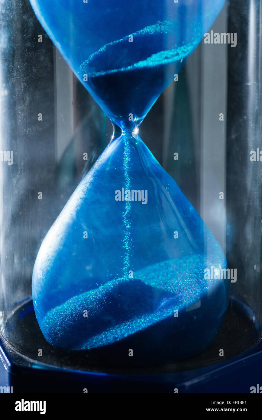Sand timer running out hi-res stock photography and images - Alamy
