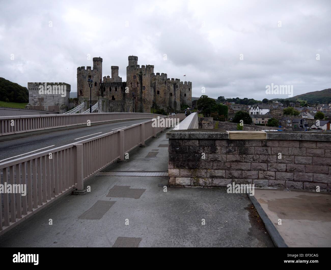 Conwy castle across the Conwy river estuary Stock Photo - Alamy