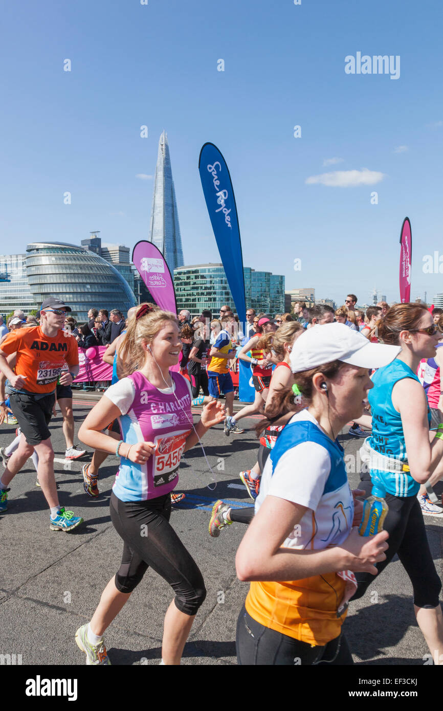 Runners on tower hi-res stock photography and images - Alamy