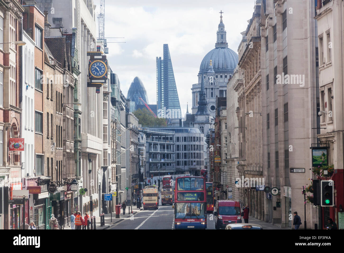 Fleet street london hi-res stock photography and images - Alamy