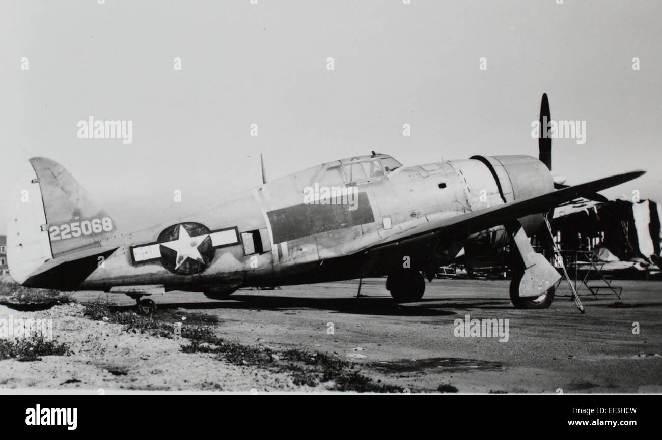 The Curtiss P-47G Thunderbolt, 42-25068, was part of a series of P-47 ...