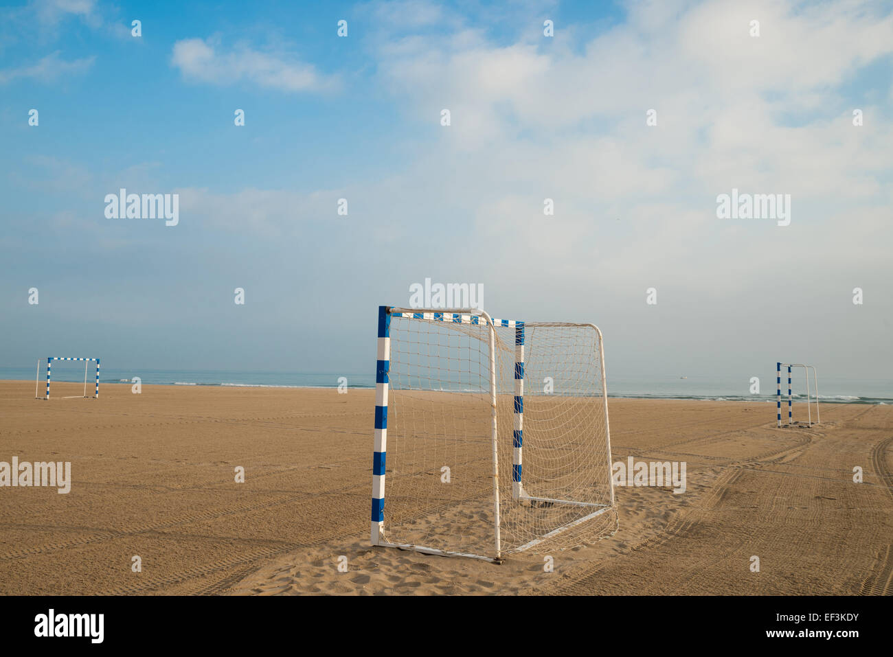 Football pitch on a beach hi-res stock photography and images - Alamy