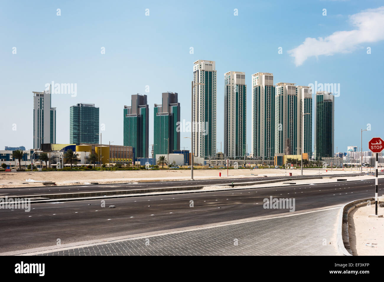 Emirates horizontal hi-res stock photography and images - Alamy