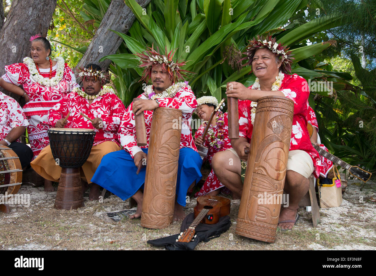 French Polynesia, Austral Islands, Raivavae. Polynesian welcome ...