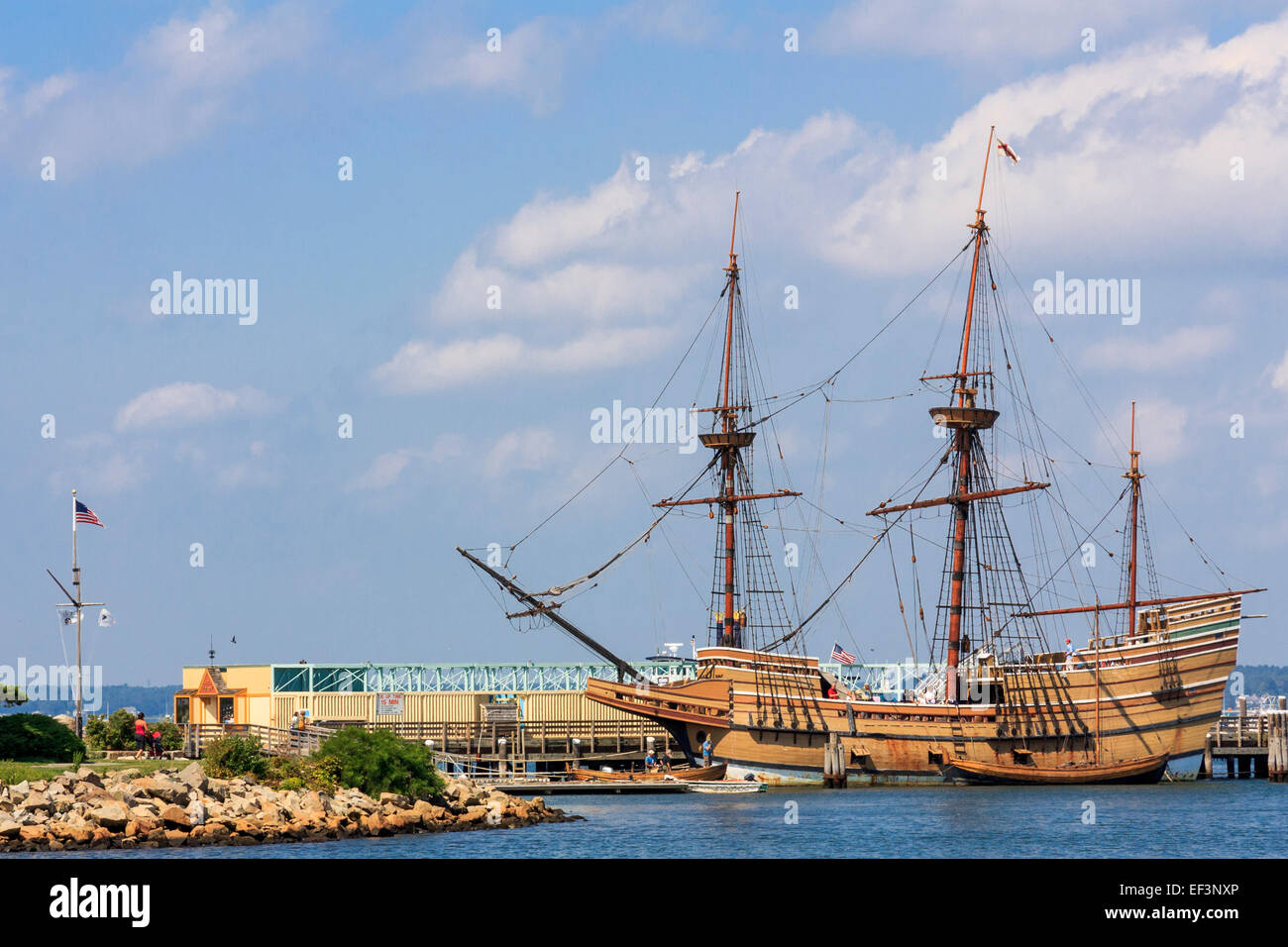 Mayflower ship hi-res stock photography and images - Alamy