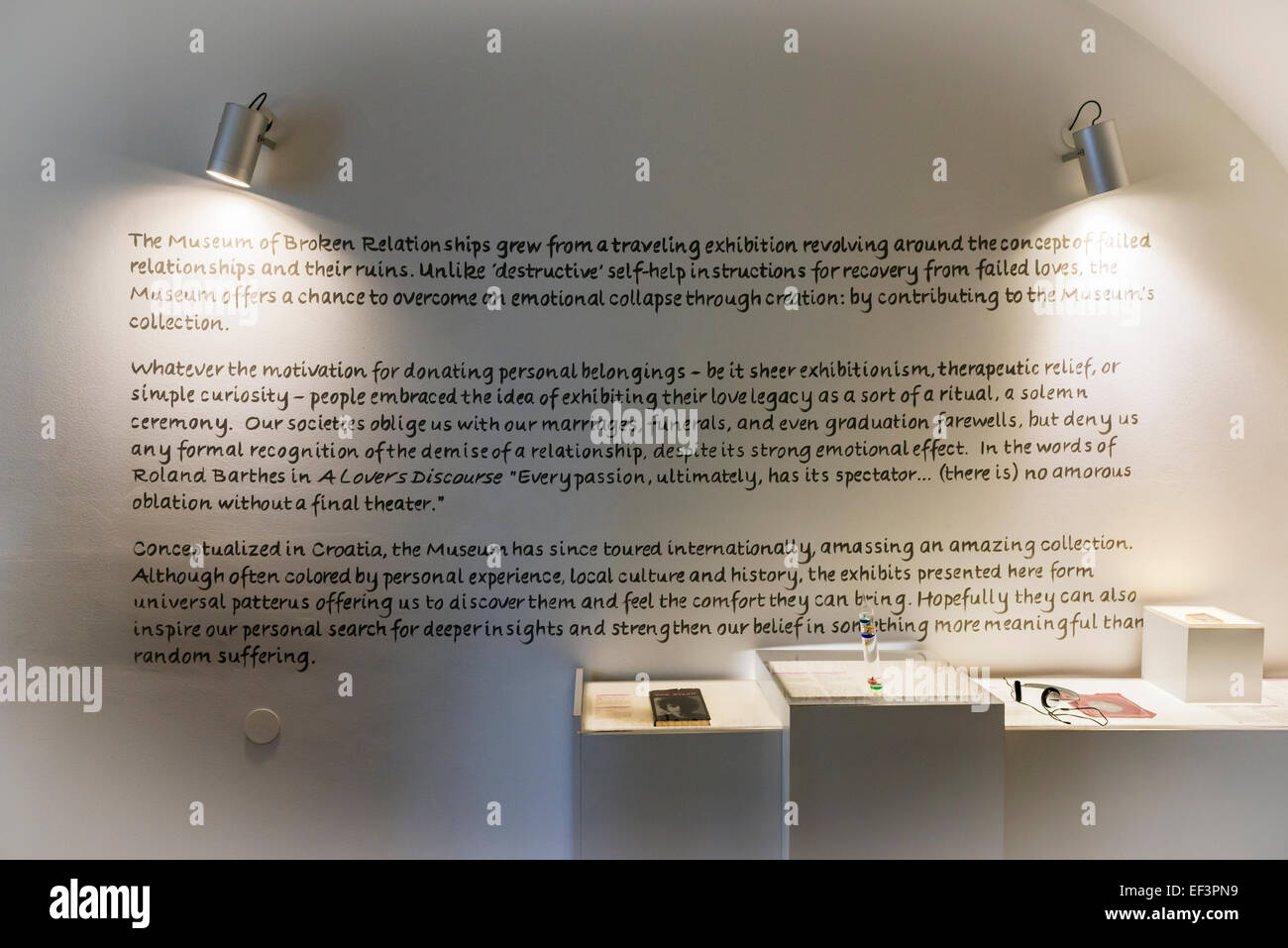 Display in museum broken relationships hi-res stock photography and ...