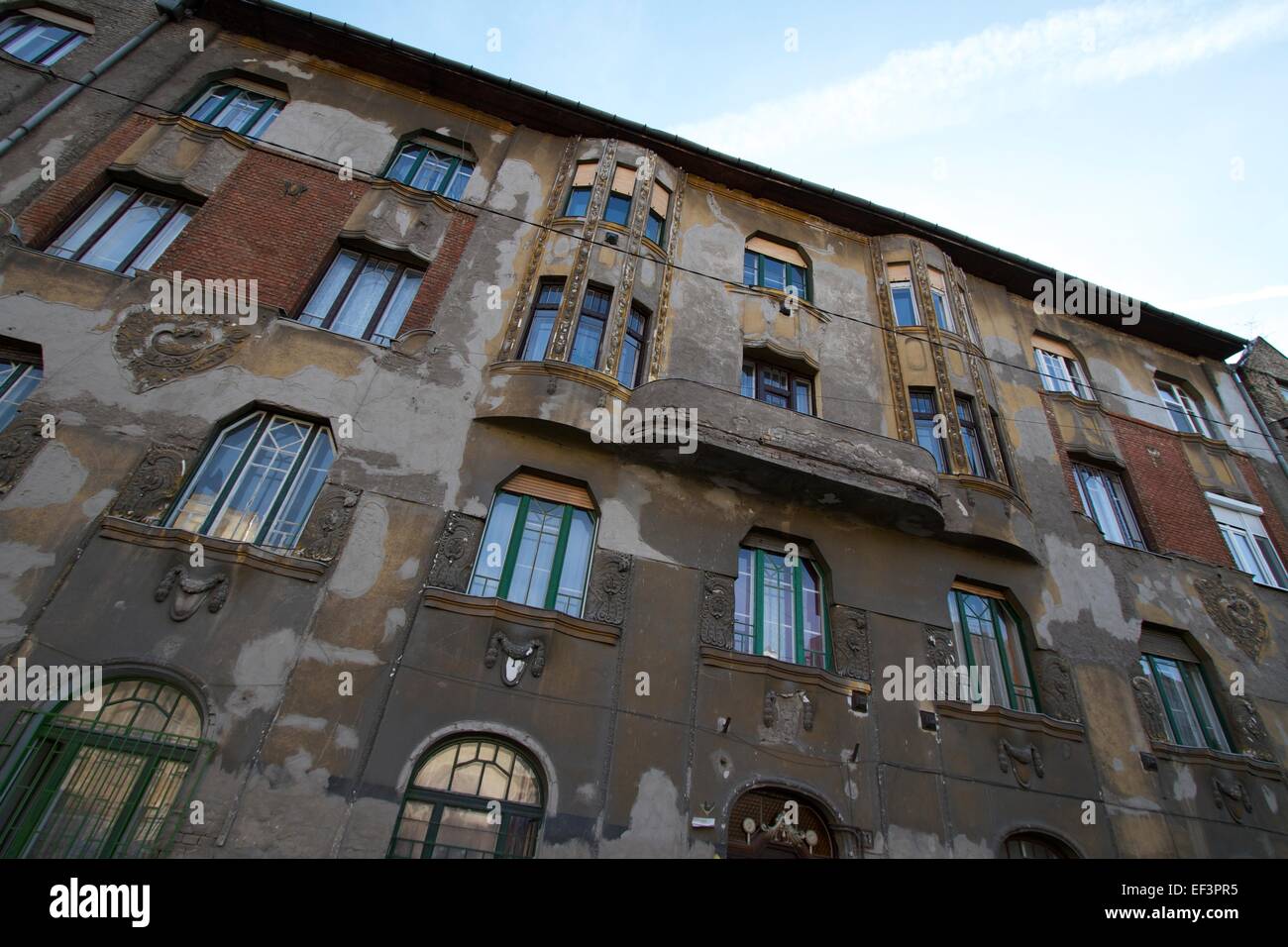 A shabby chic building in Budapest Stock Photo - Alamy