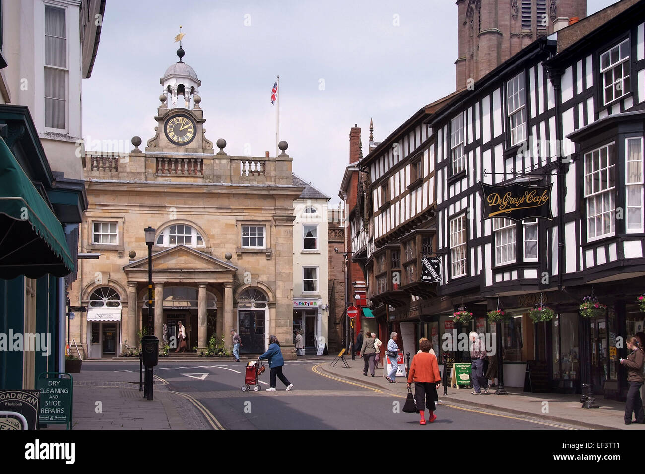 Ludlow shops hi-res stock photography and images - Alamy