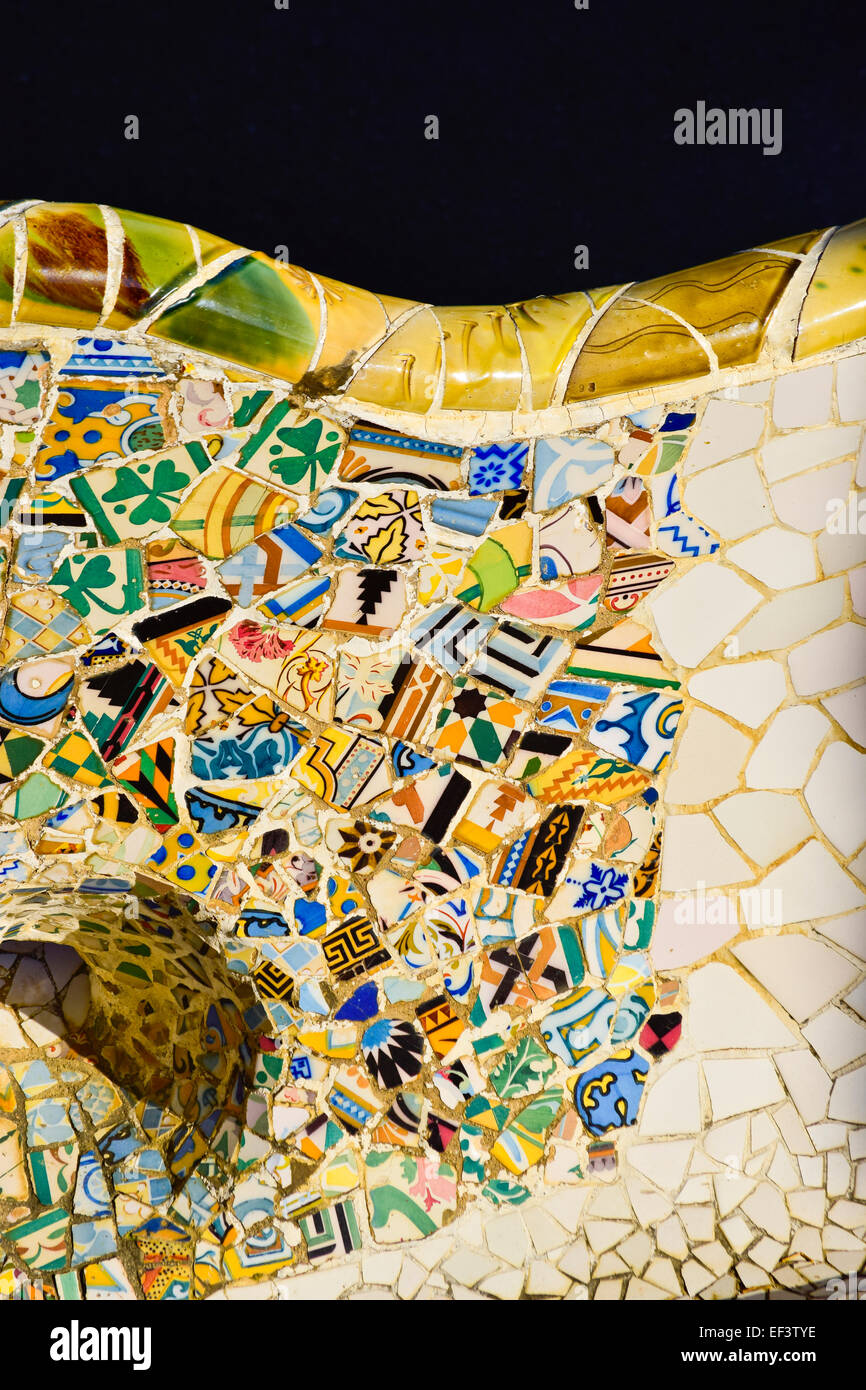 Barcelona park guell gaudi snake hi-res stock photography and images ...