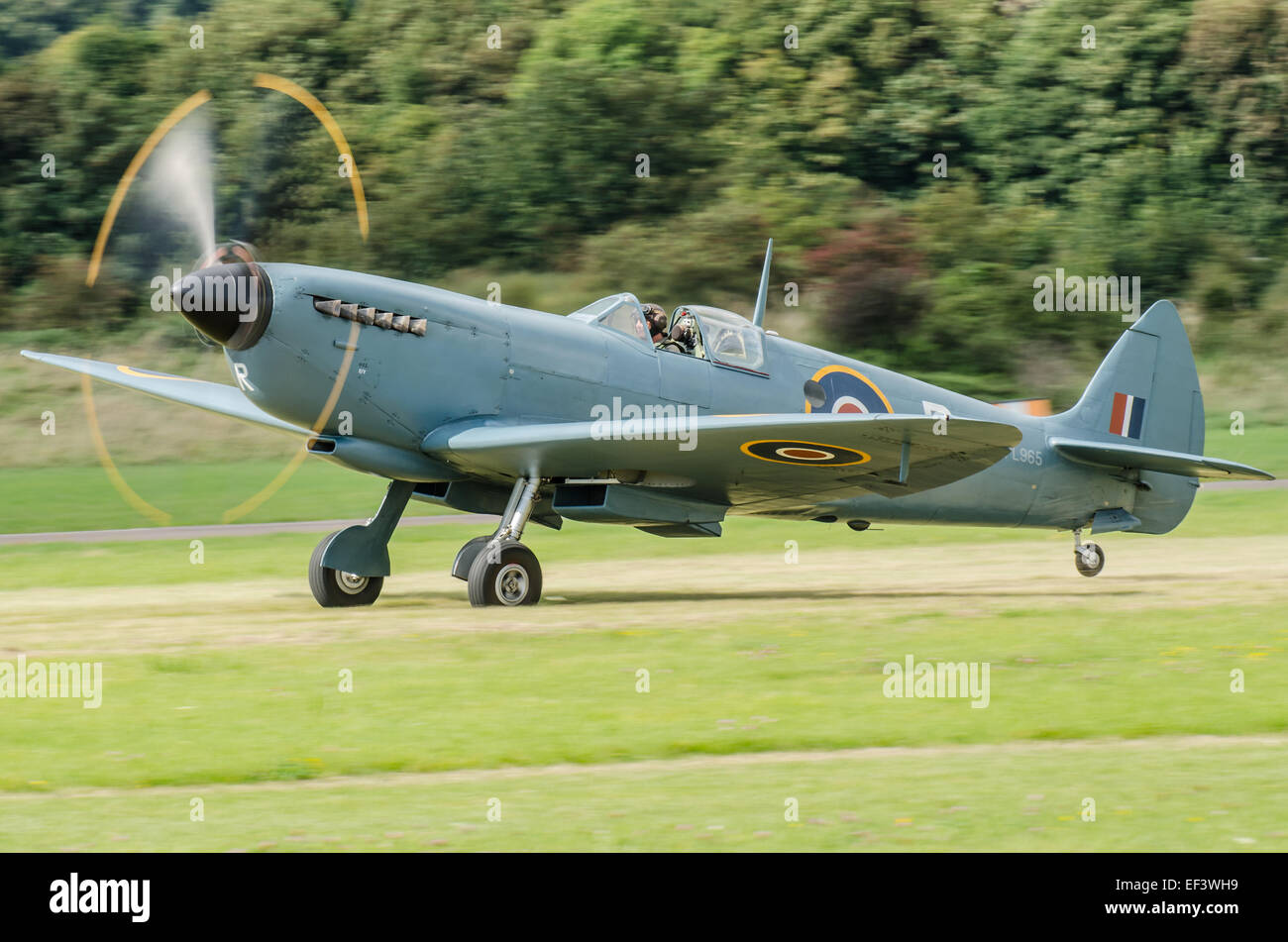 Photo reconnaissance spitfire hi-res stock photography and images - Alamy
