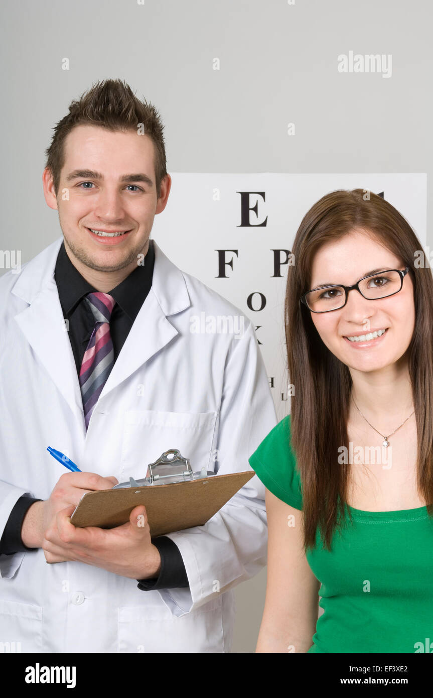 Optometrist and patient Stock Photo - Alamy