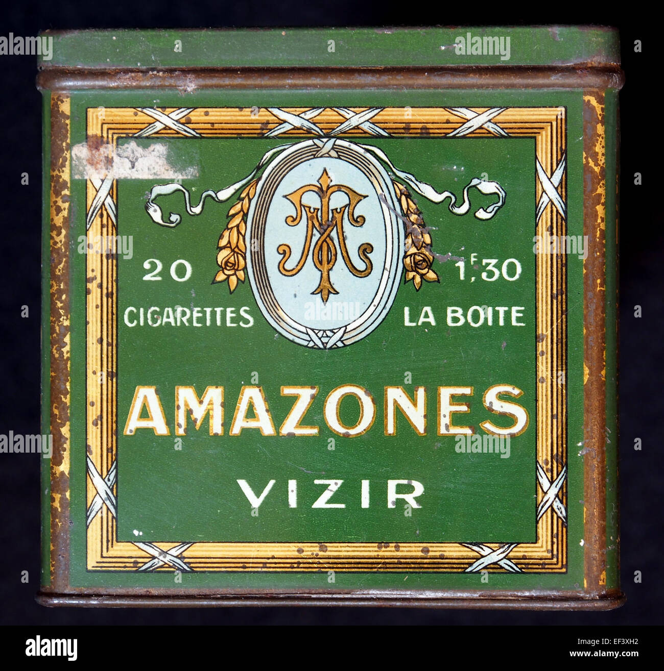 The Amazones Vizir cigarette tin features a vintage design used for ...