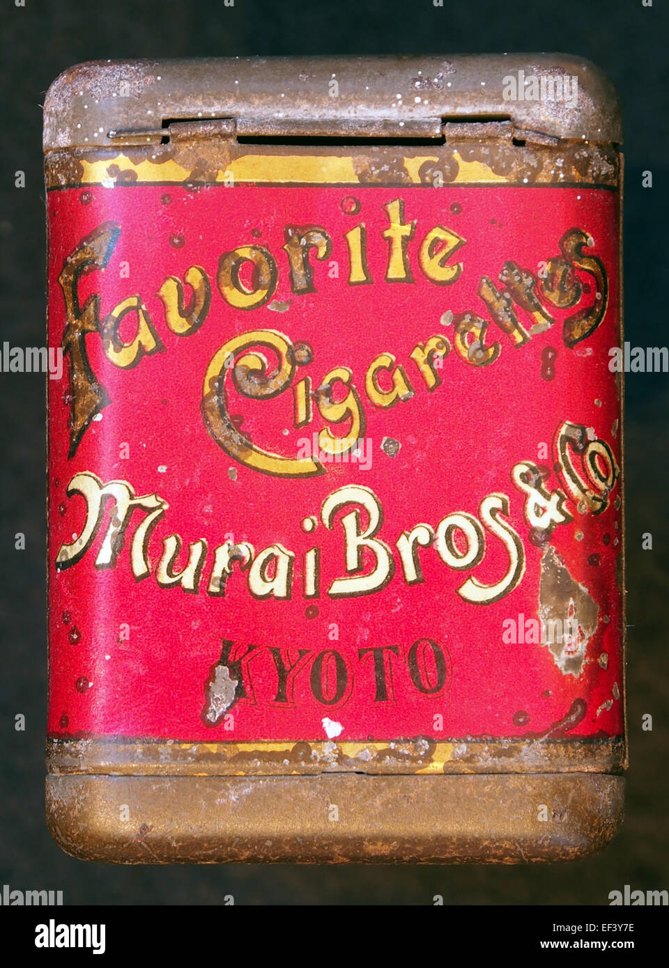 Favorite cigarettes tin hi-res stock photography and images - Alamy