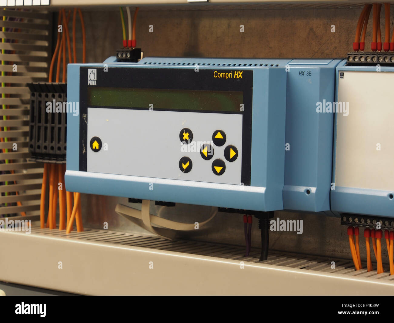 The Priva Compri HX XM1 is an advanced HVAC control system, designed ...