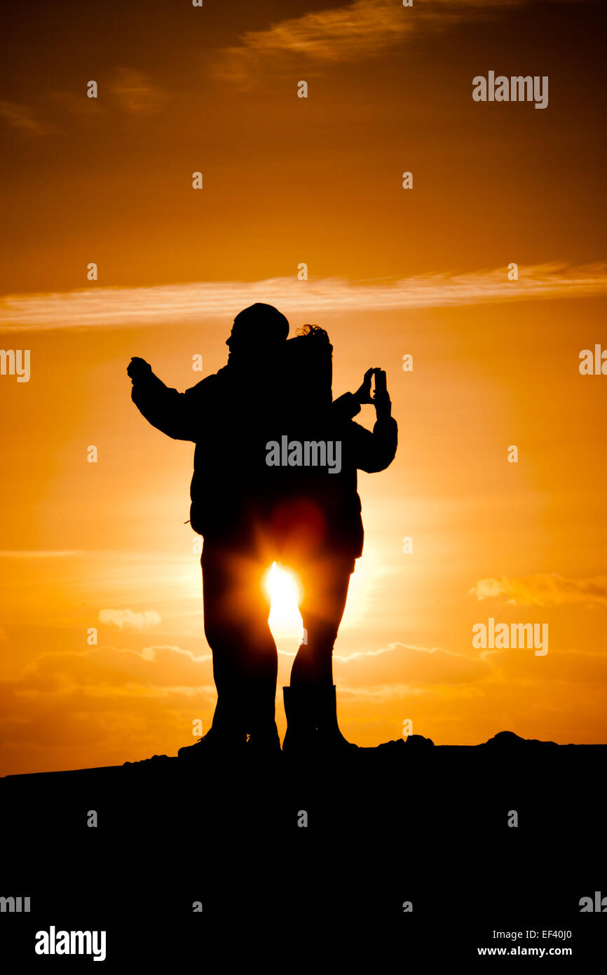 Silhouette sun hi-res stock photography and images - Alamy