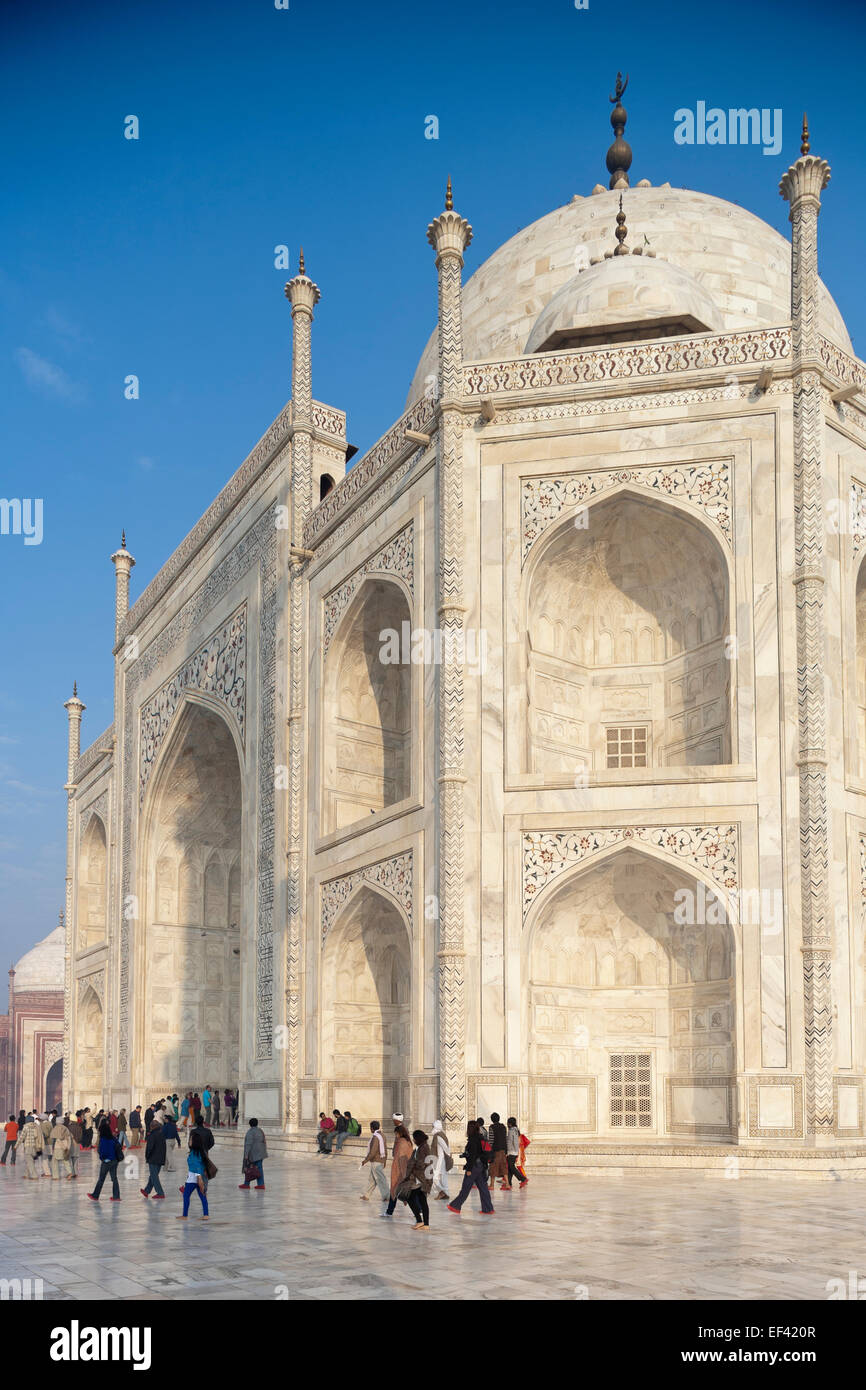 India skyline taj mahal hi-res stock photography and images - Alamy