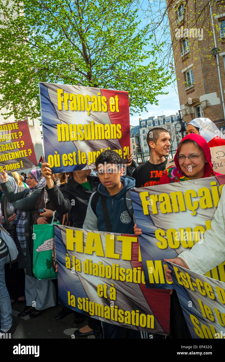 French arab muslims demonstrating islamophobia hi-res stock photography and images - Alamy