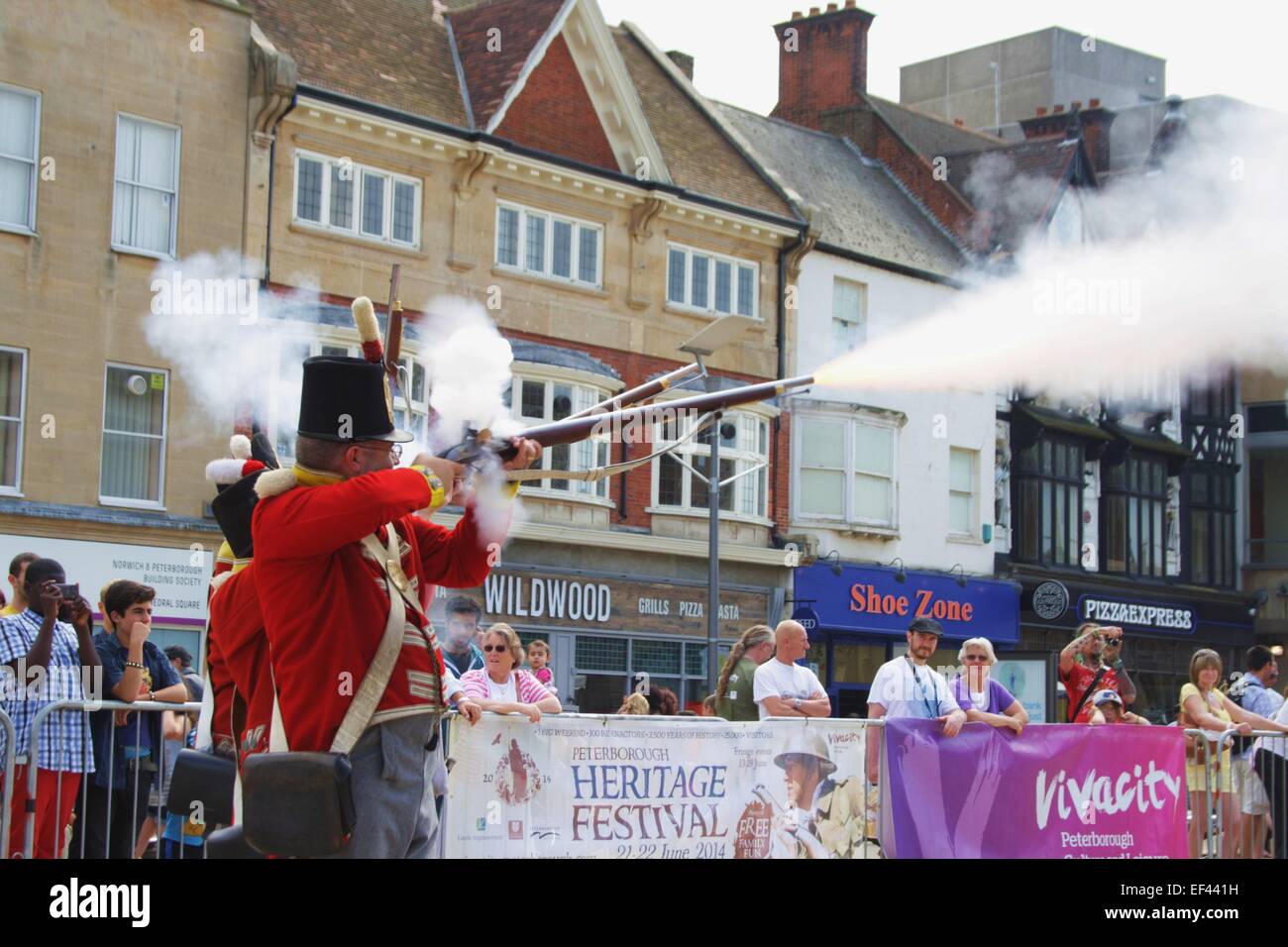 British Soldier, Napoleonic War, Musket Fire Stock Photo - Alamy