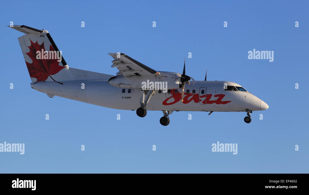 De Havilland Dash 8 C-GANF Air Canada Jazz on final approach at YOW ...