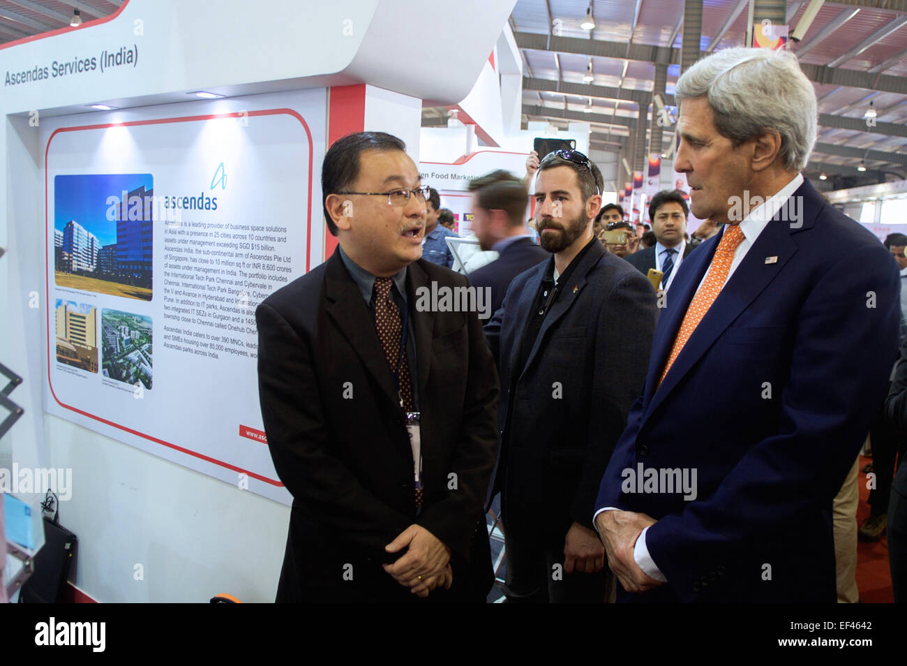 John kerry in singapore hi-res stock photography and images - Alamy
