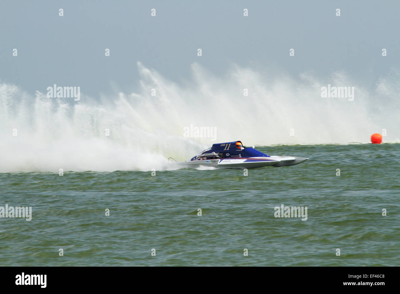 Hydroplane Races High Resolution Stock Photography and Images - Alamy