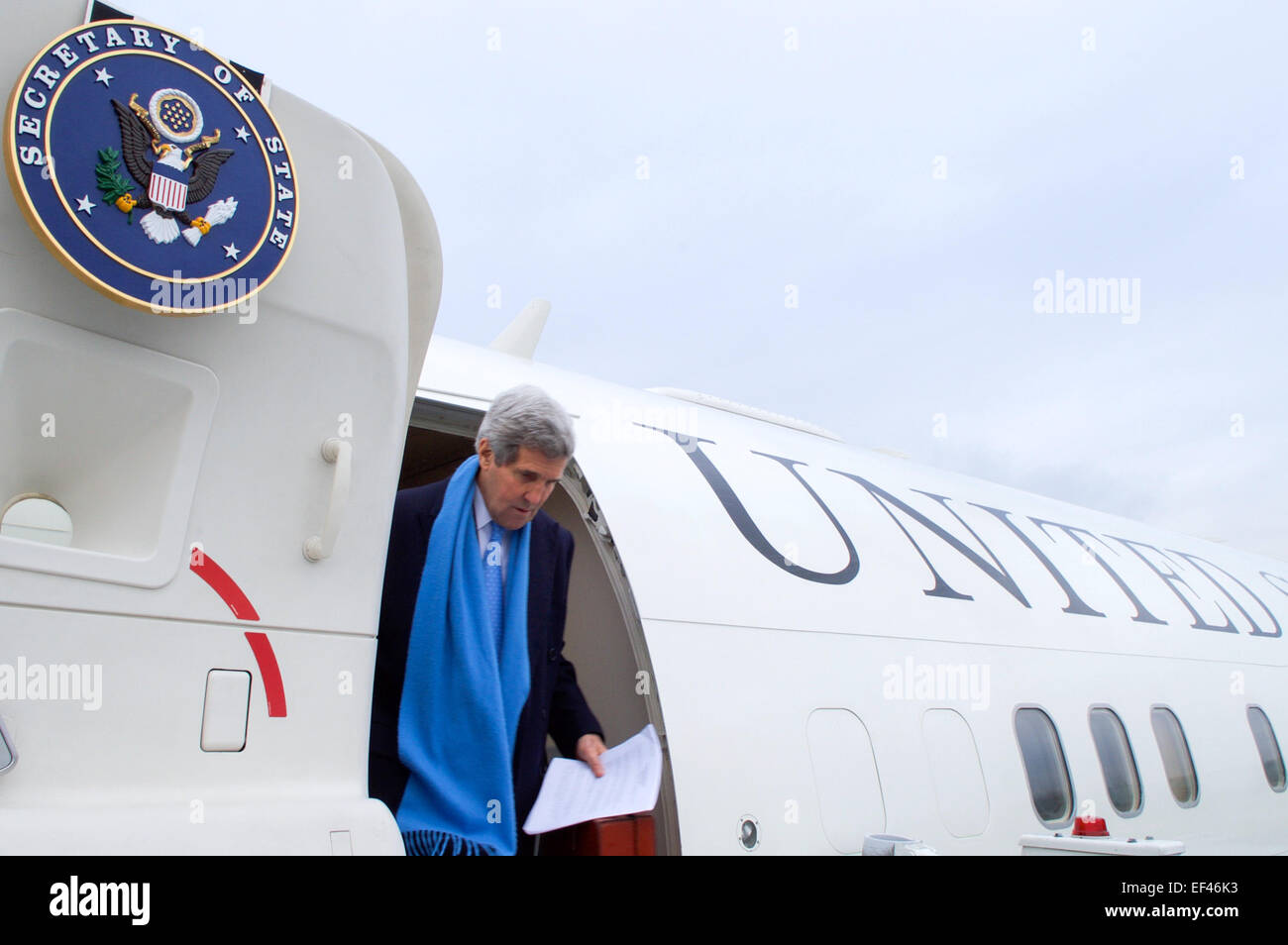 India davos forum modi hi-res stock photography and images - Alamy