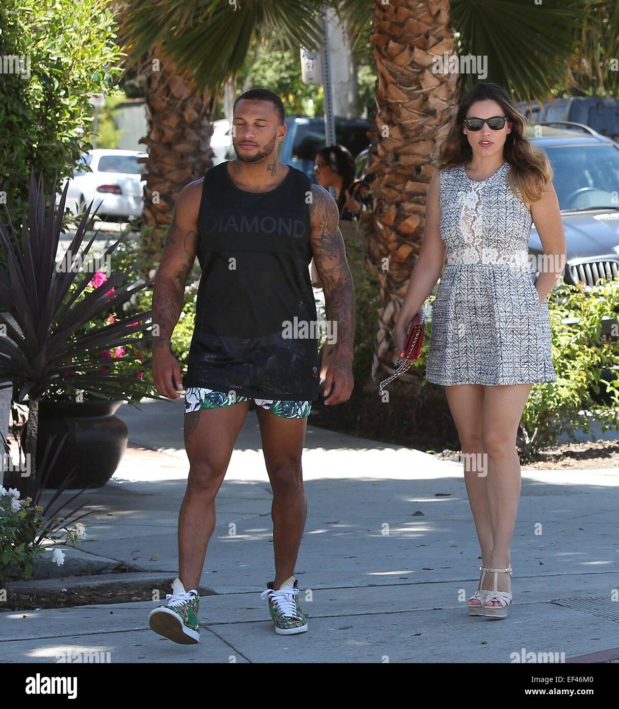 Kelly Brook and boyfriend David McIntosh go shopping in Los Angeles ...