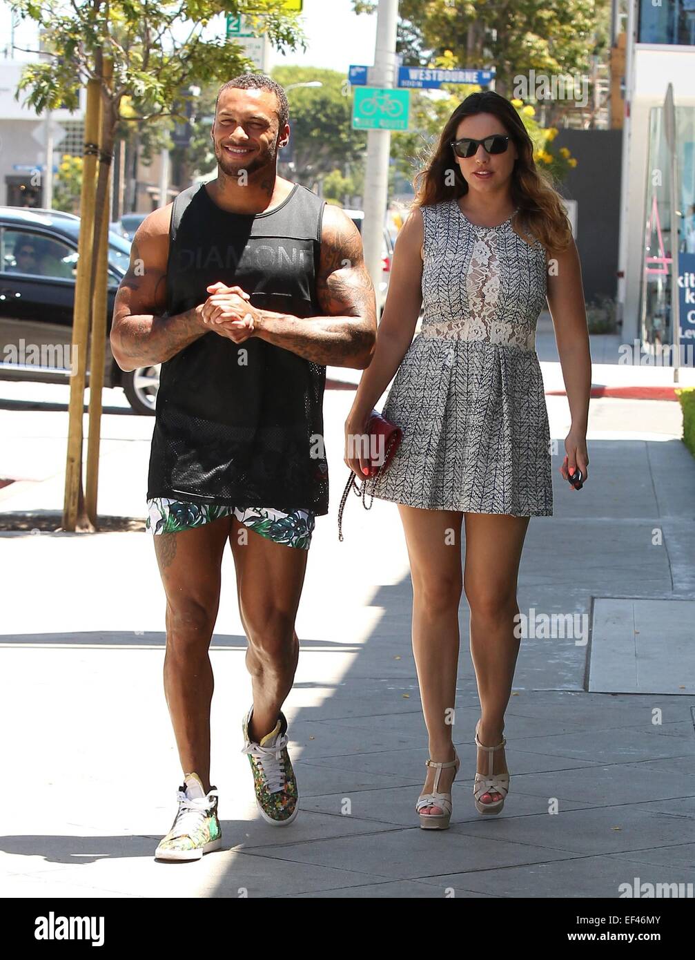 Kelly Brook and boyfriend David McIntosh go shopping in Los Angeles ...