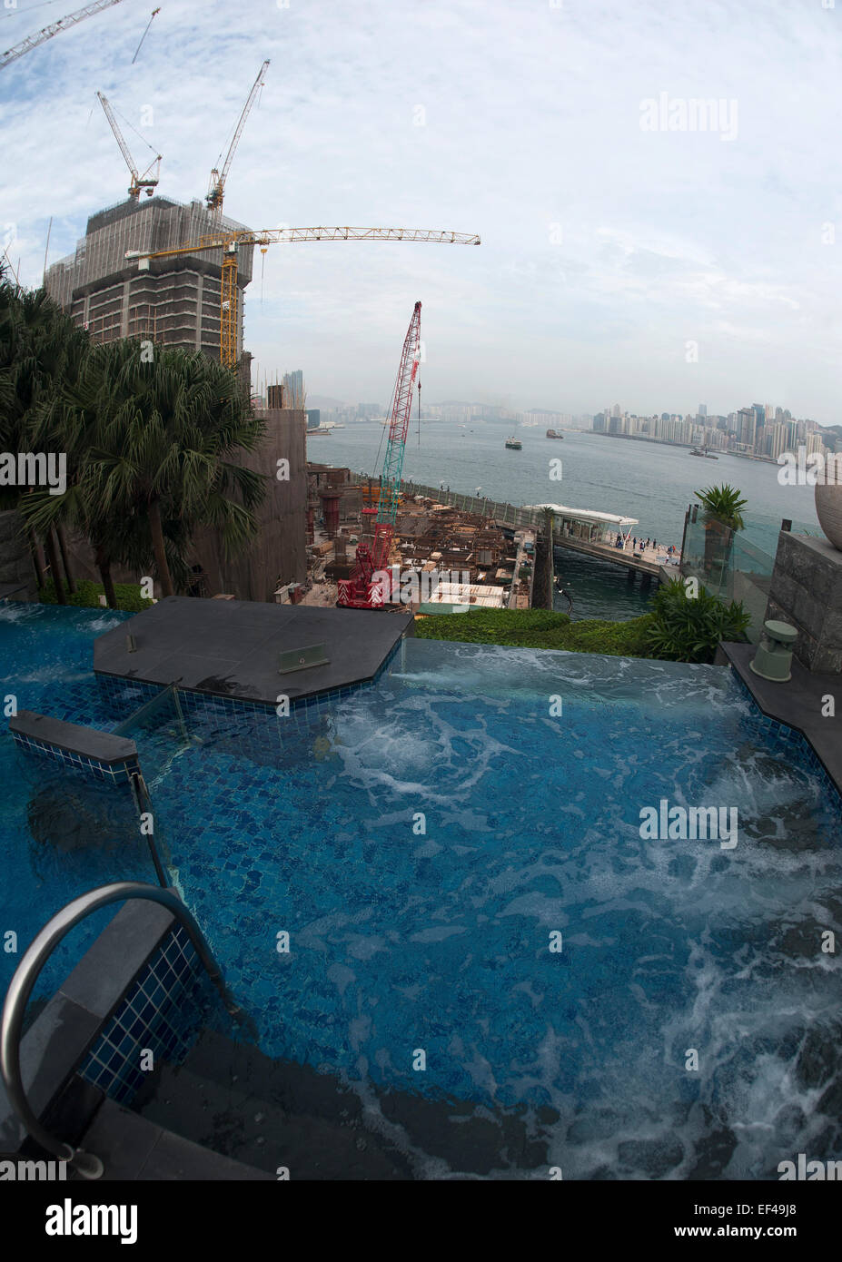 Intercontinental hong kong pool hi-res stock photography and images - Alamy