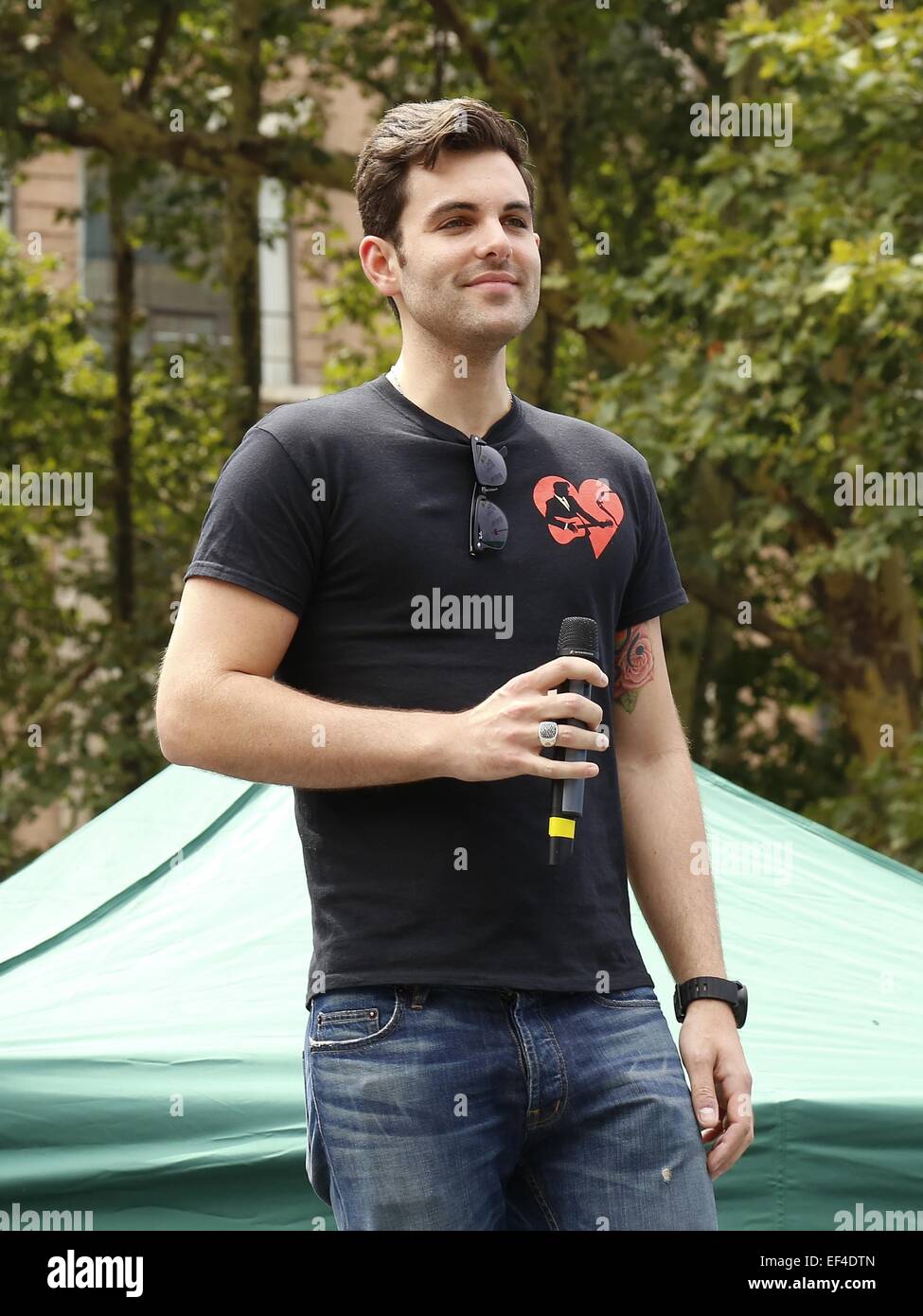106.7 LITE-FM's Broadway in Bryant Park concert series, week 3 ...