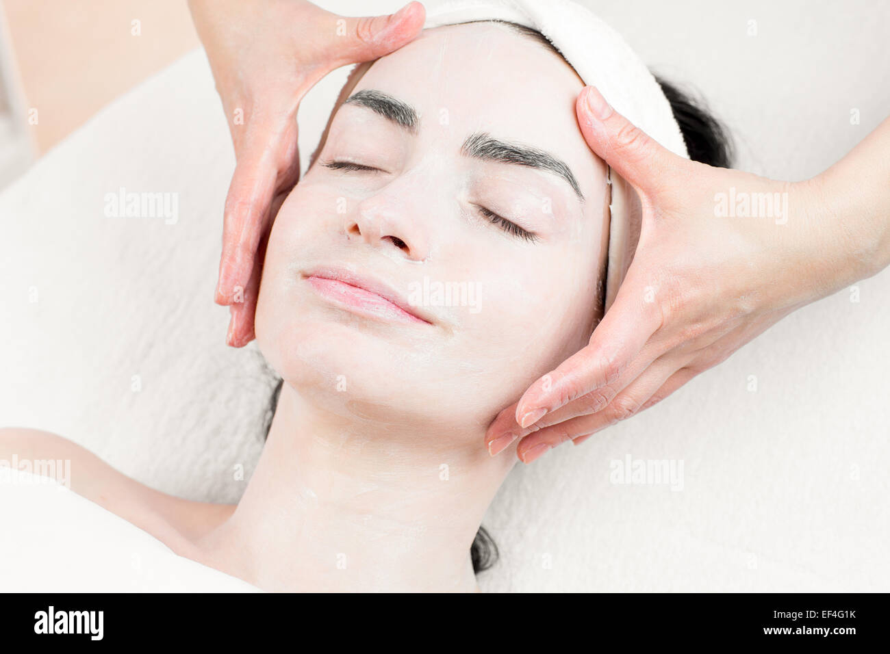 Face mask beauty natural hi-res stock photography and images - Alamy
