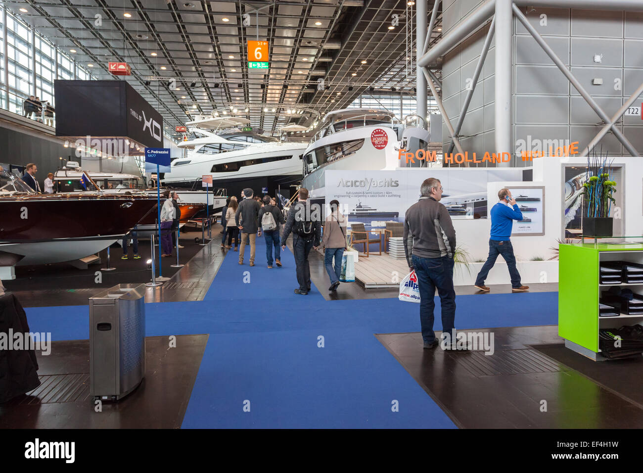 Fair boot duesseldorf hi-res stock photography and images - Alamy