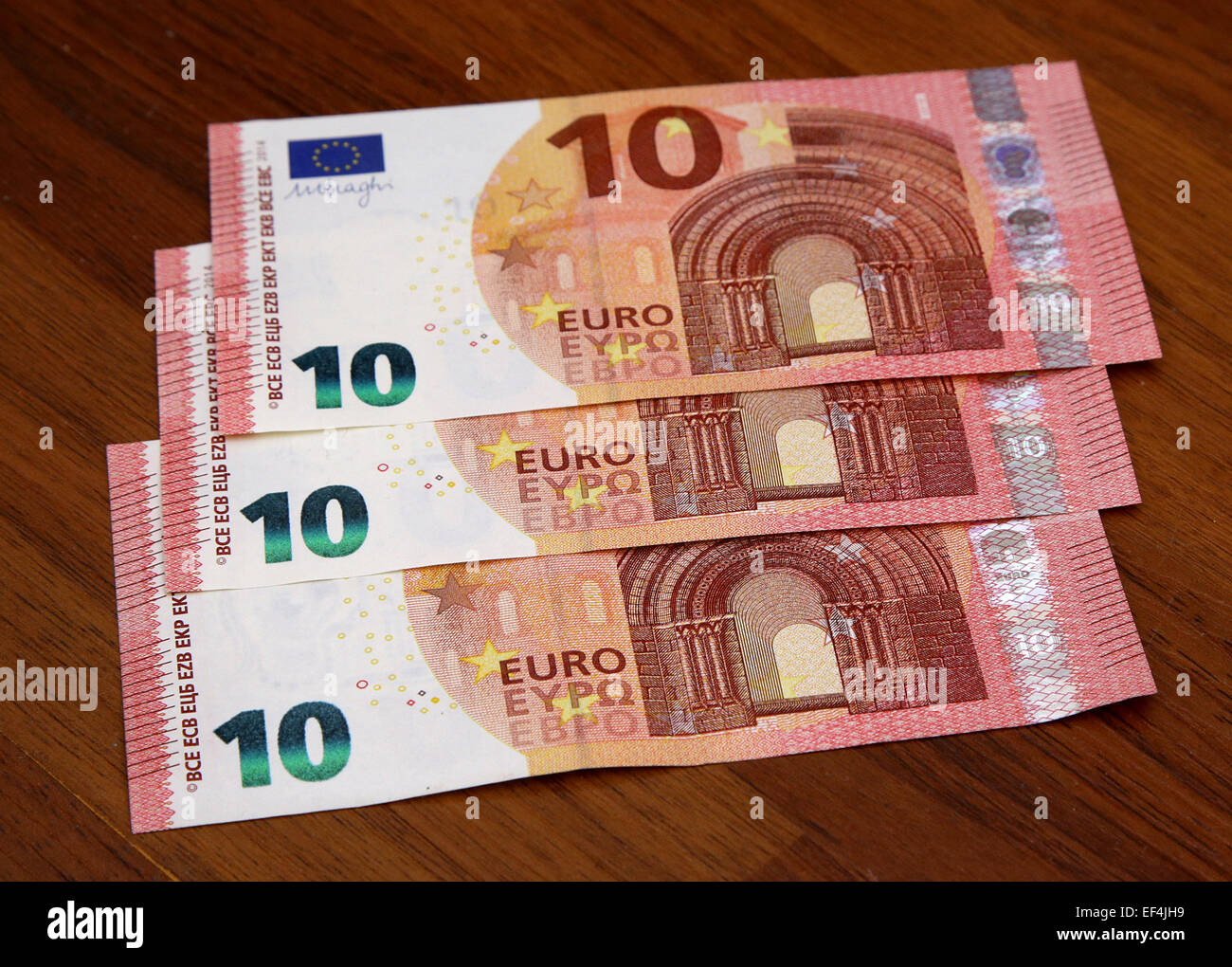 New 10 euro banknote hi-res stock photography and images - Alamy