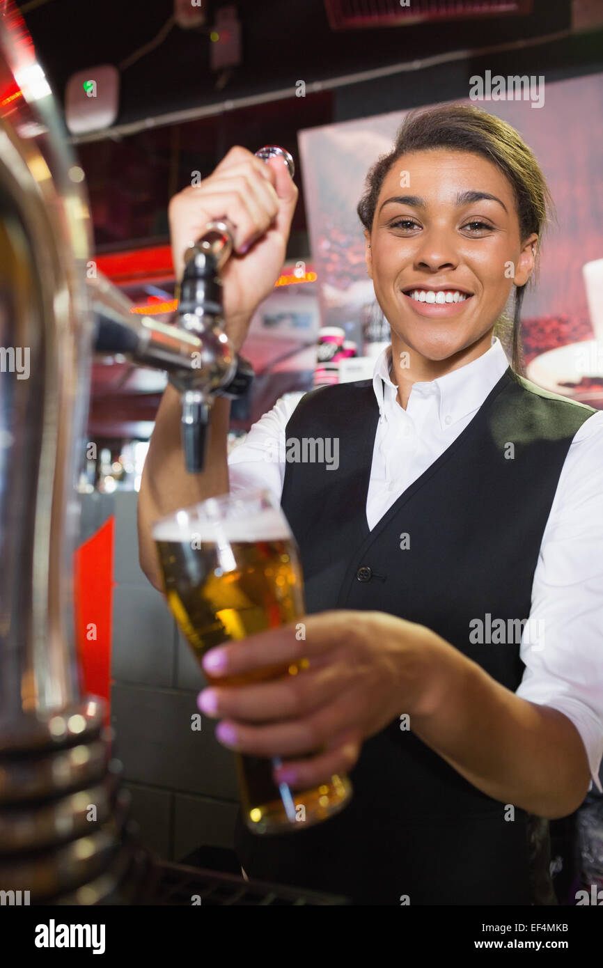 Pulling pint of lager hi-res stock photography and images - Alamy