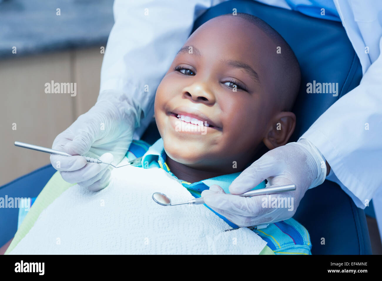 Close up of boy having his teeth Stock Photo - Alamy